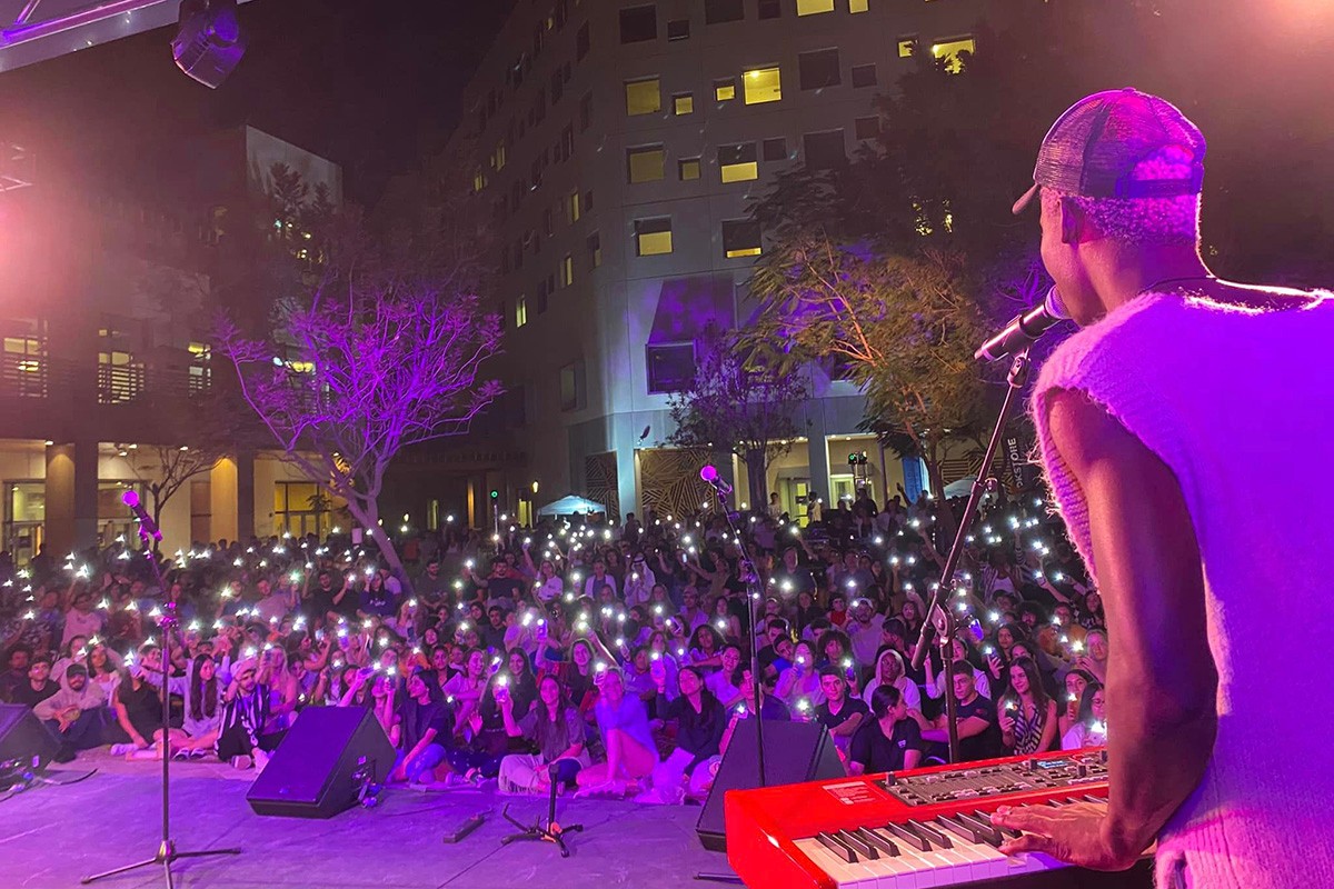 Music Major Jiire Smith Captures the Rhythms of Abu Dhabi - NYU Abu Dhabi