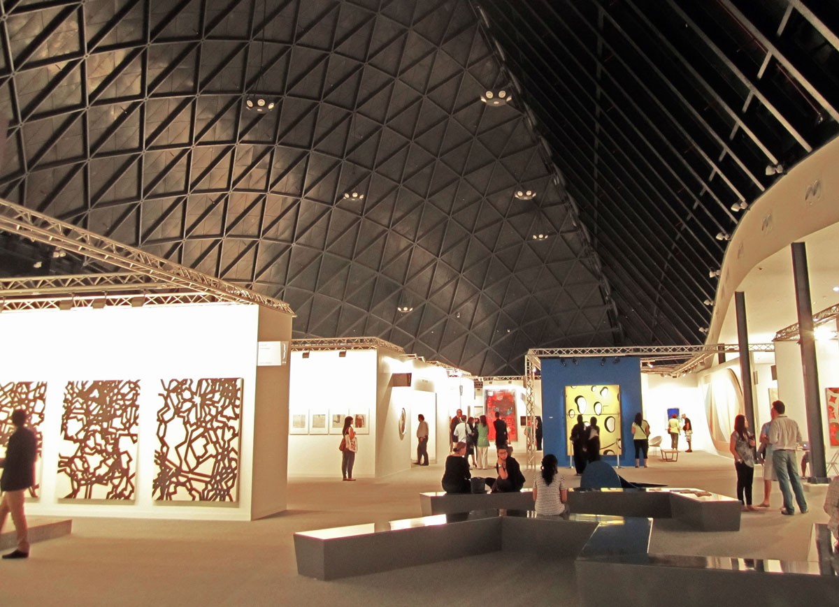 Abu Dhabi Art Attracts Cohort of NYUAD Students - NYU Abu Dhabi