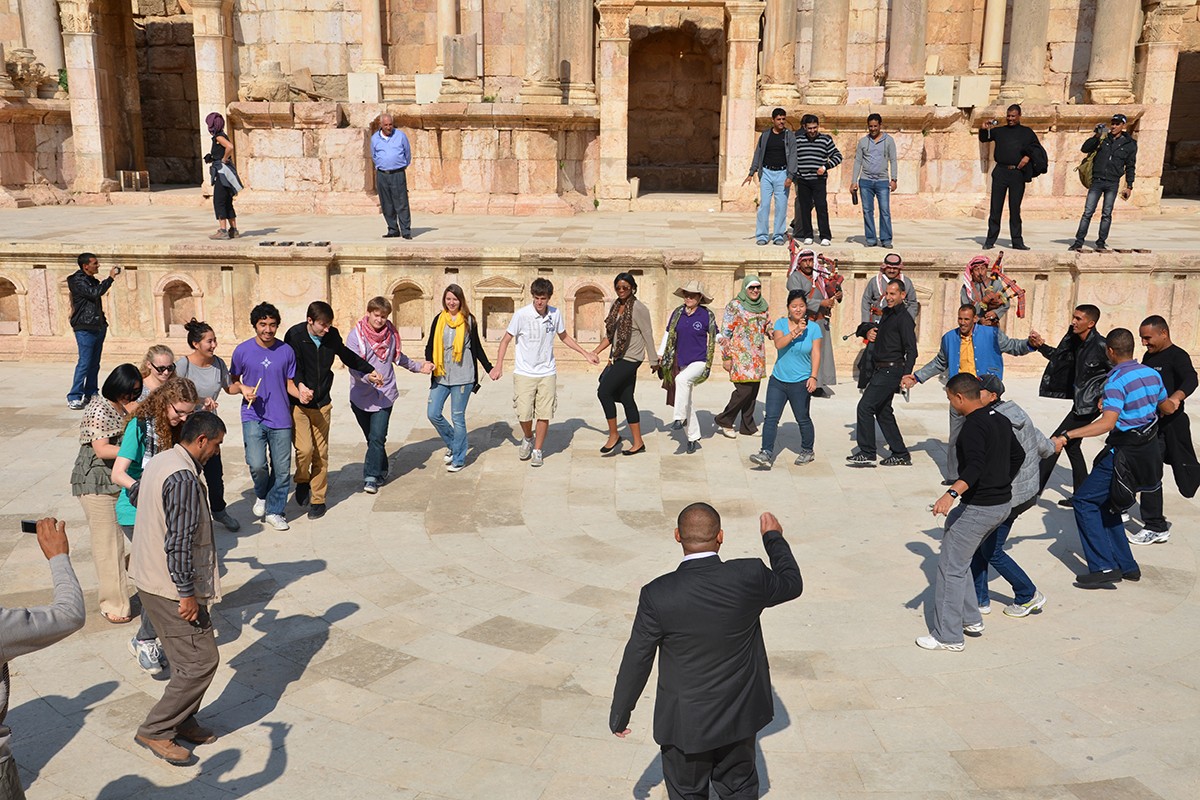 NYUAD Students Learn From the Locals During Eid - NYU Abu Dhabi